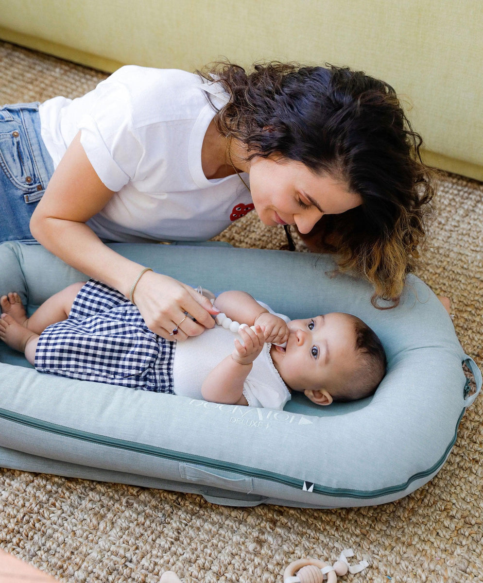 Dockatot Deluxe+ Dock - Marine Chambray – Mamas & Papas UK