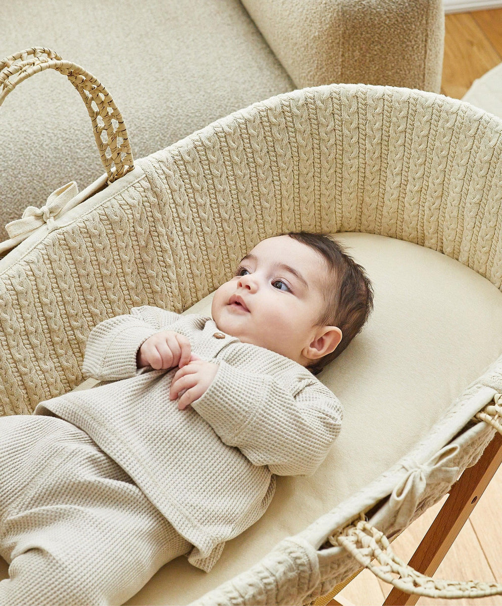 Little Green Sheep Knitted Moses Basket - Linen – Mamas & Papas UK