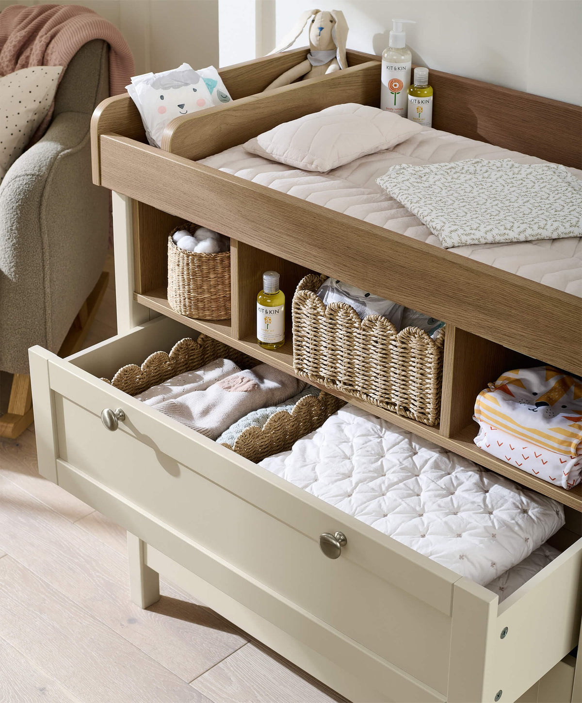 Harwell Dresser Changer - Cashmere – Mamas & Papas UK