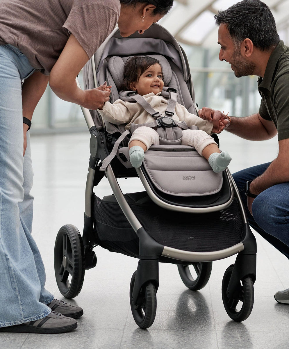 Ocarro 2 Pushchair Bundle (6 Pieces) - Moonstone Grey – Mamas & Papas UK