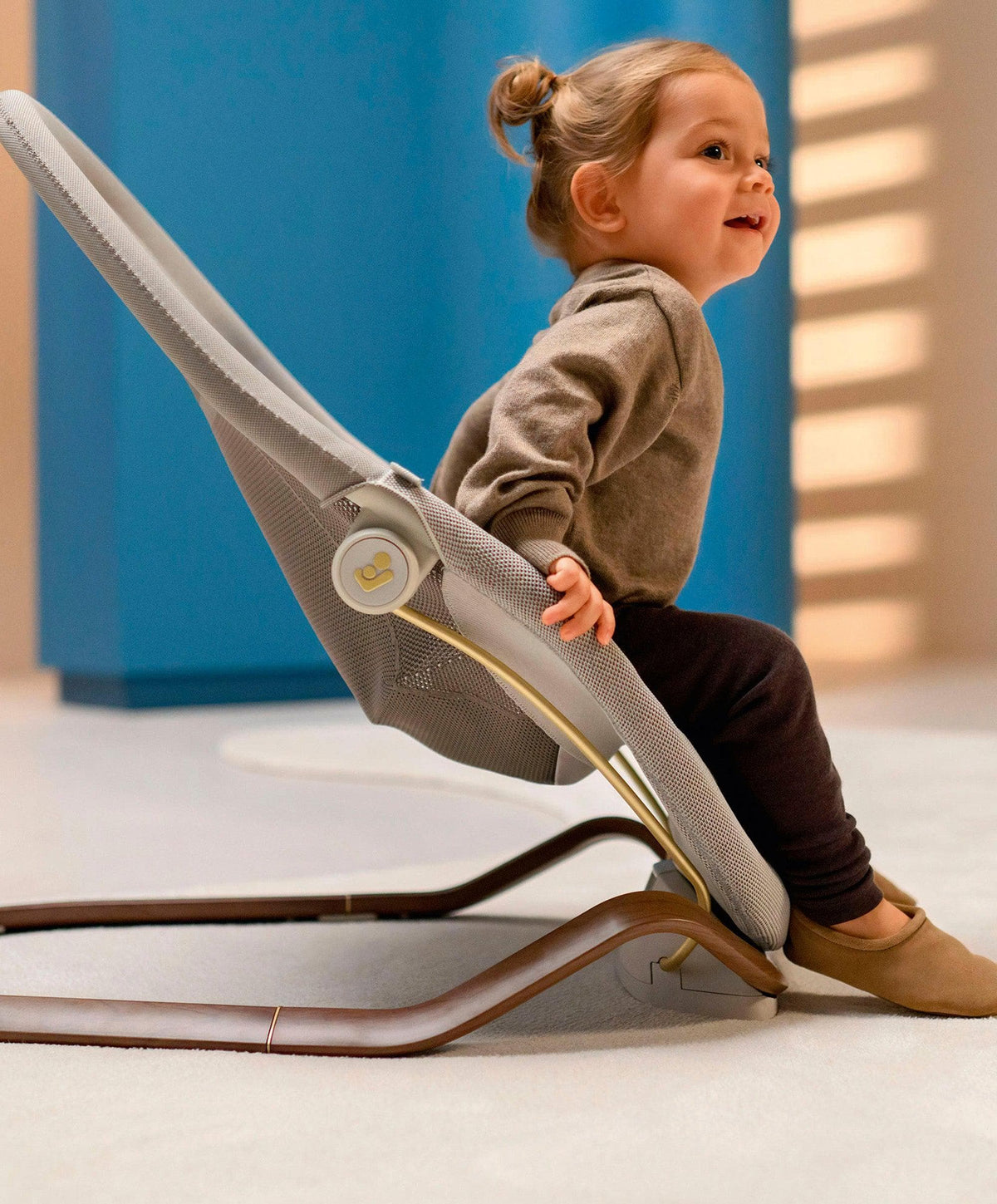 Maxi-Cosi Dove Pro Bouncer - Elegance Beige – Mamas & Papas UK