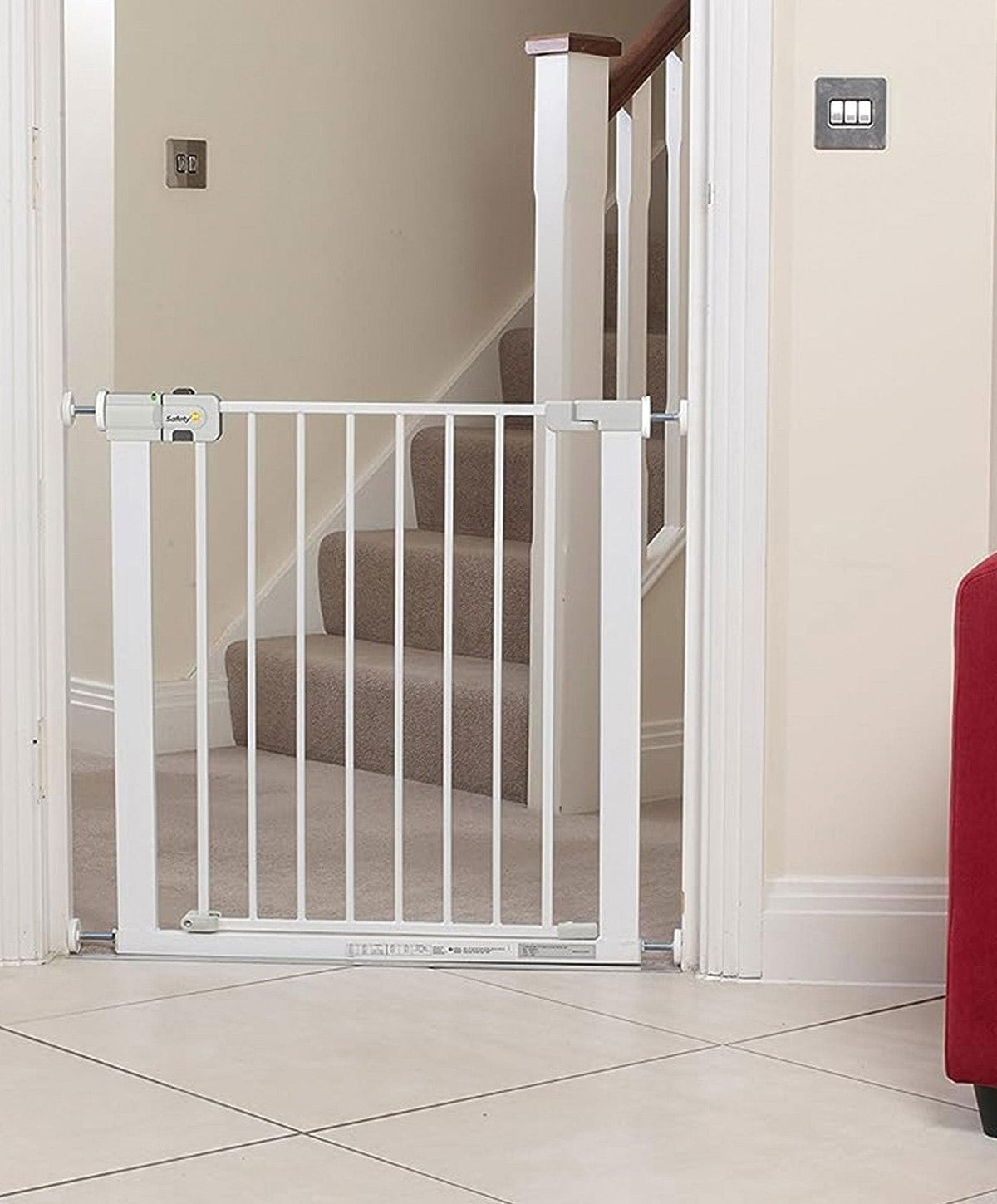 Safety 1st Easy Close Metal SecureTech - White – Mamas & Papas UK