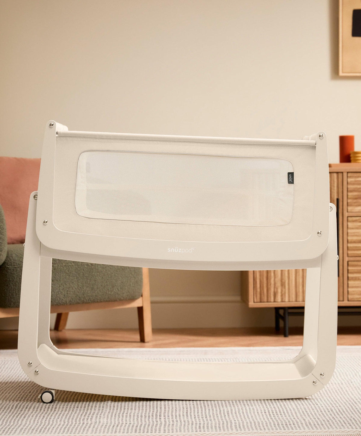 SnuzPod 5 Bedside Crib - Cashmere – Mamas & Papas UK
