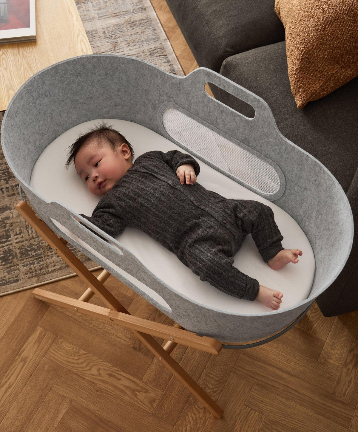 SnuzBaskit Moses Basket & Stand - Light Grey – Mamas & Papas UK