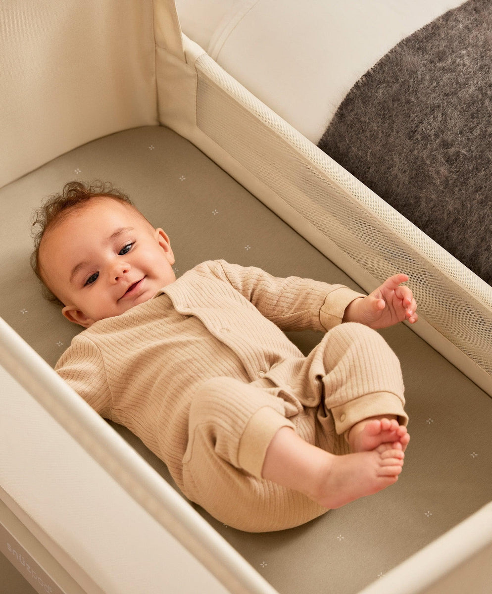 Snuz Twin Pack Crib Sheets - Sage Cross – Mamas & Papas UK