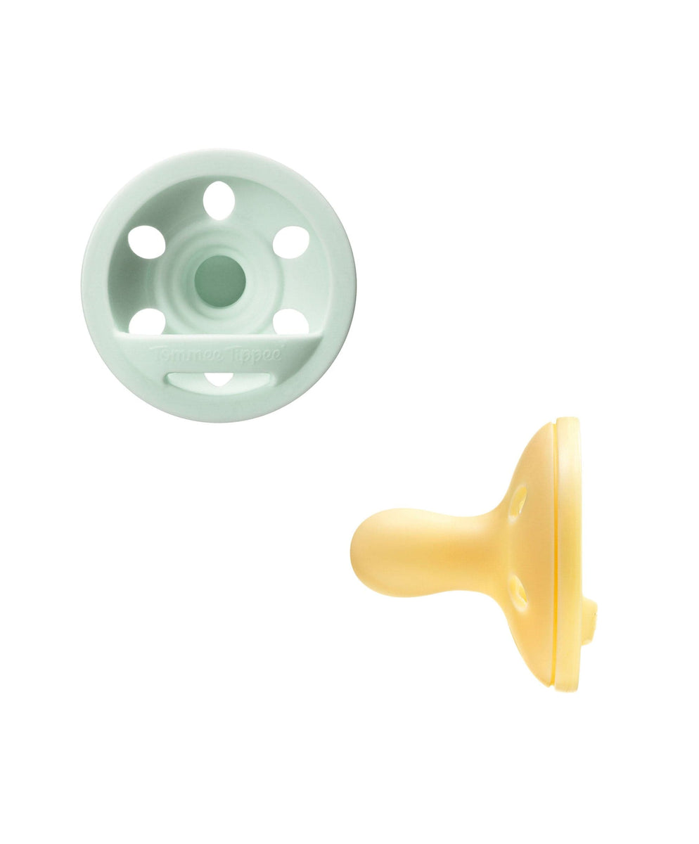 Tommee Tippee Breast-like Soothers 0-6m (2 Pack) – Mamas & Papas UK