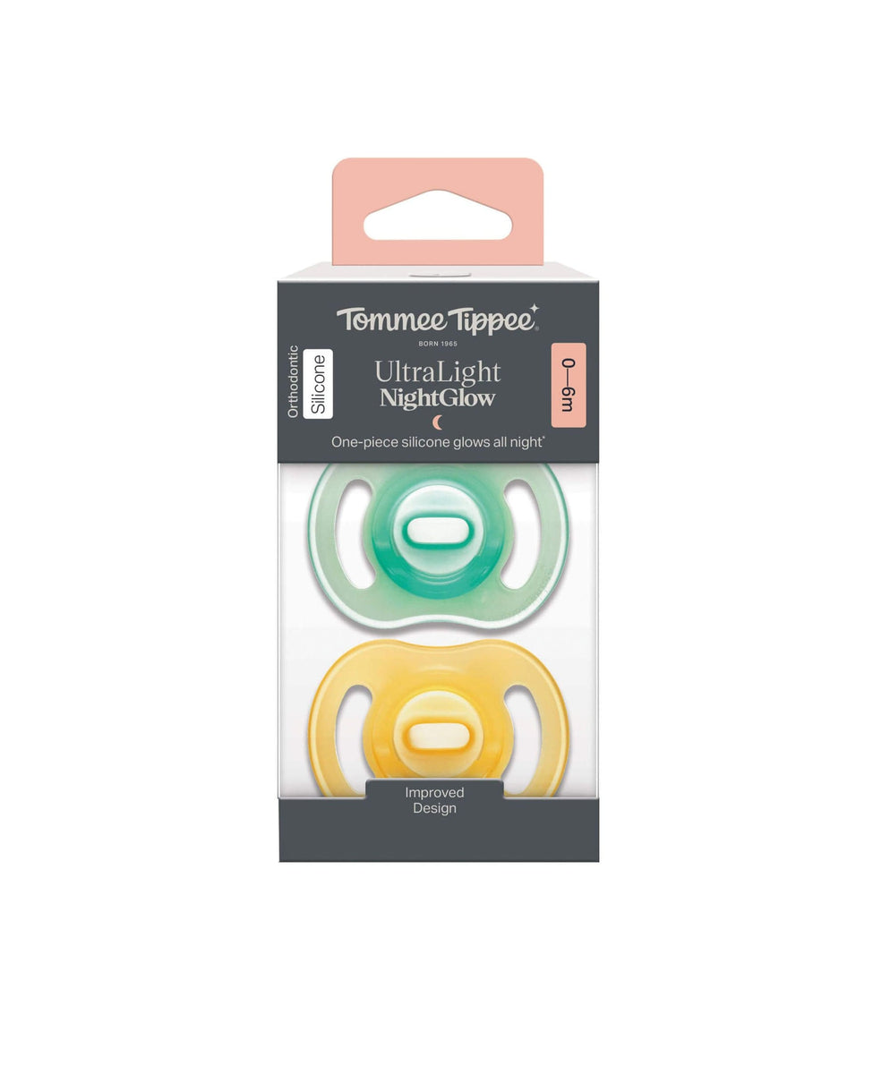 Tommee Tippee Ultra-light StayPut Night Glow Soother 0-6m (2 Pack ...