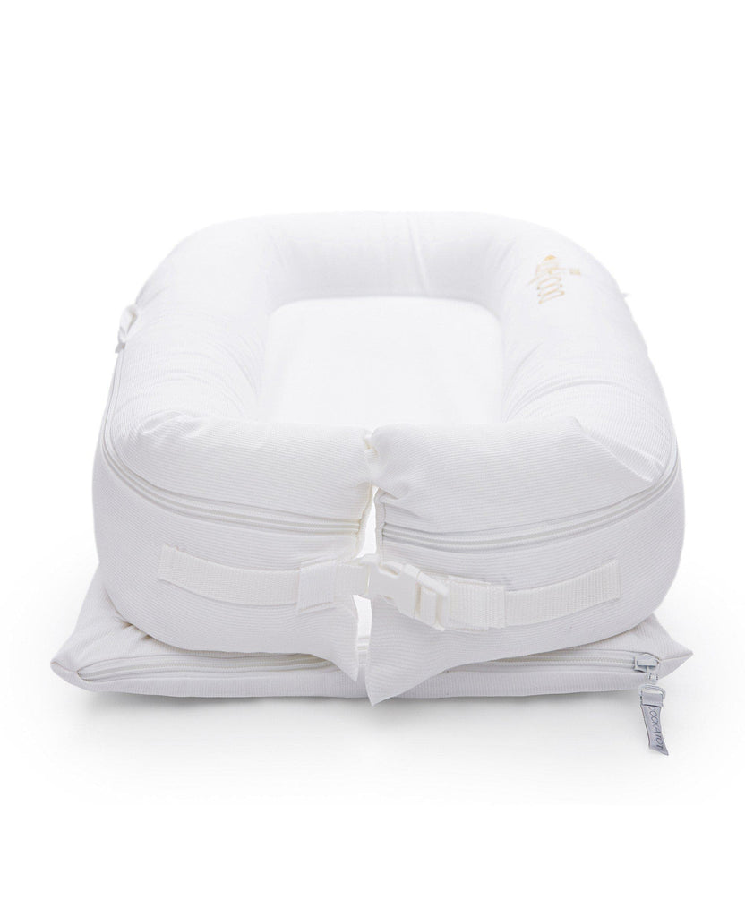 Dockatot Deluxe+ Dock - Pristine White | Nursery Accessories – Mamas ...